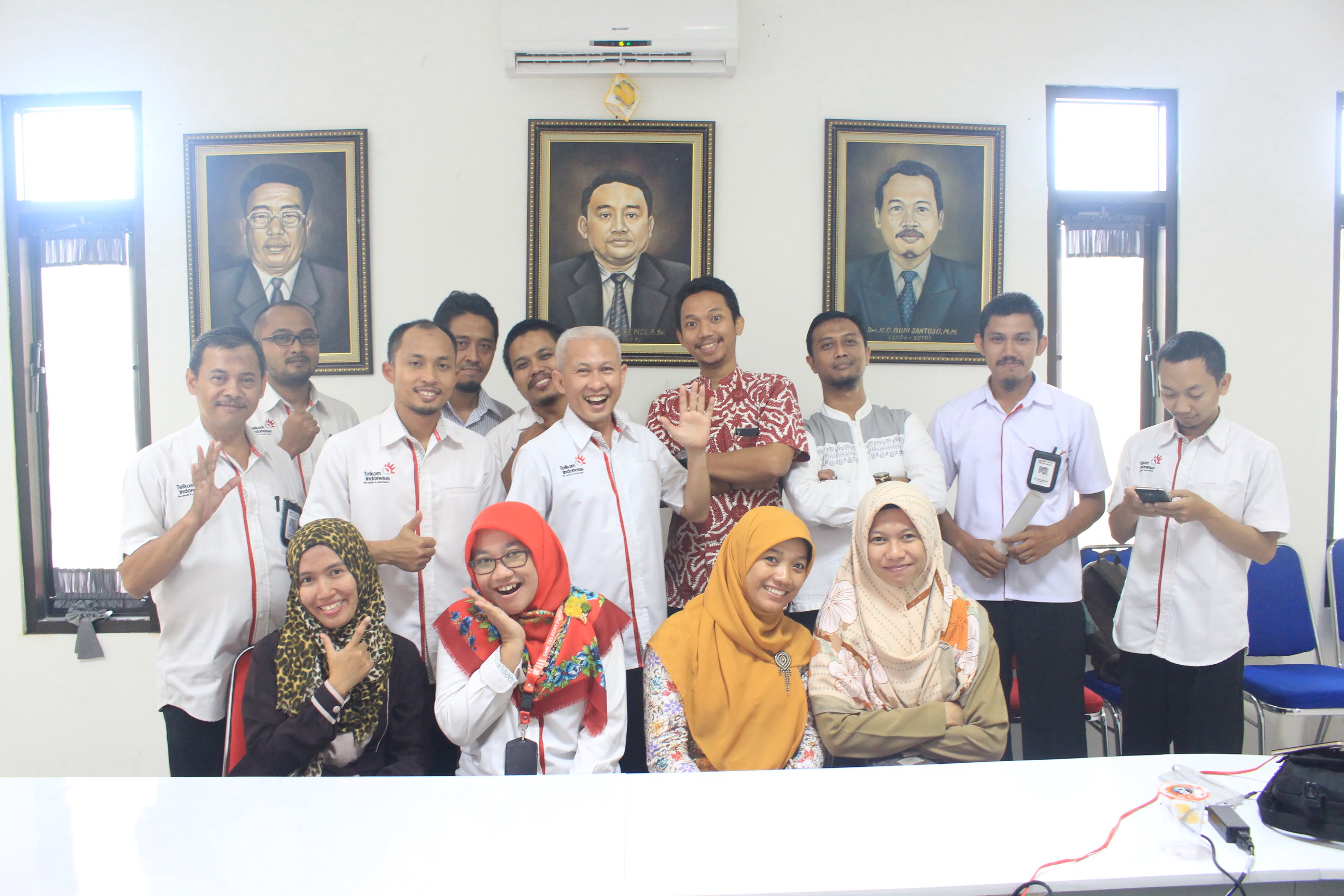 Alumni Mengajar - SMK Telkom Purwokerto